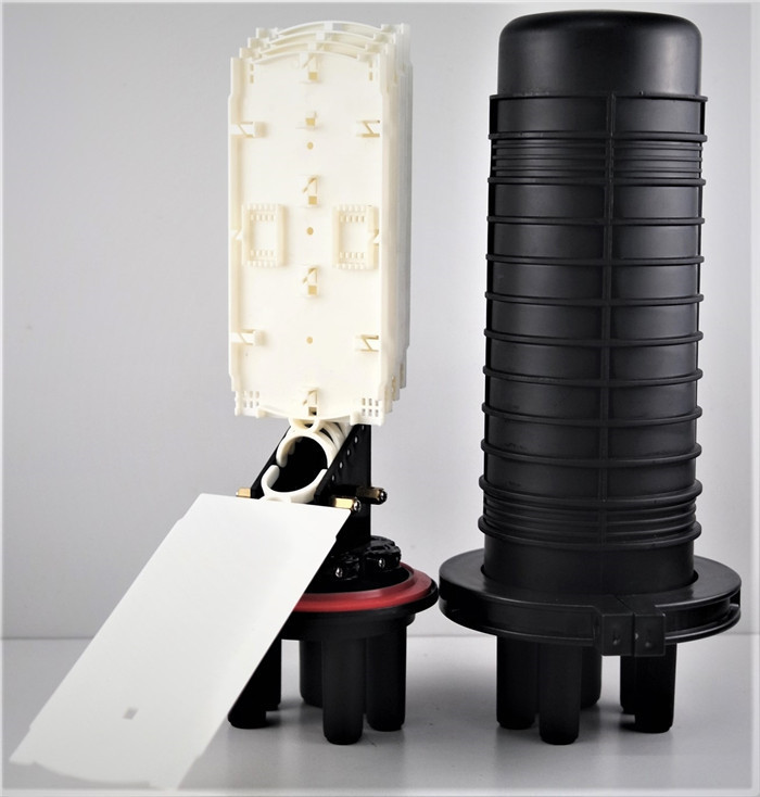 폴란드는 광섬유 합동 마감 5 항구를 FTTH를 위한 120의 중핵 거치했습니다